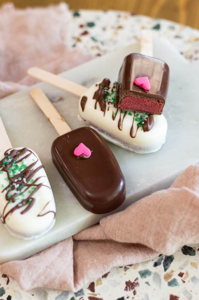 Cakesicles (Easy Cake Popsicles!) - This Vivacious Life