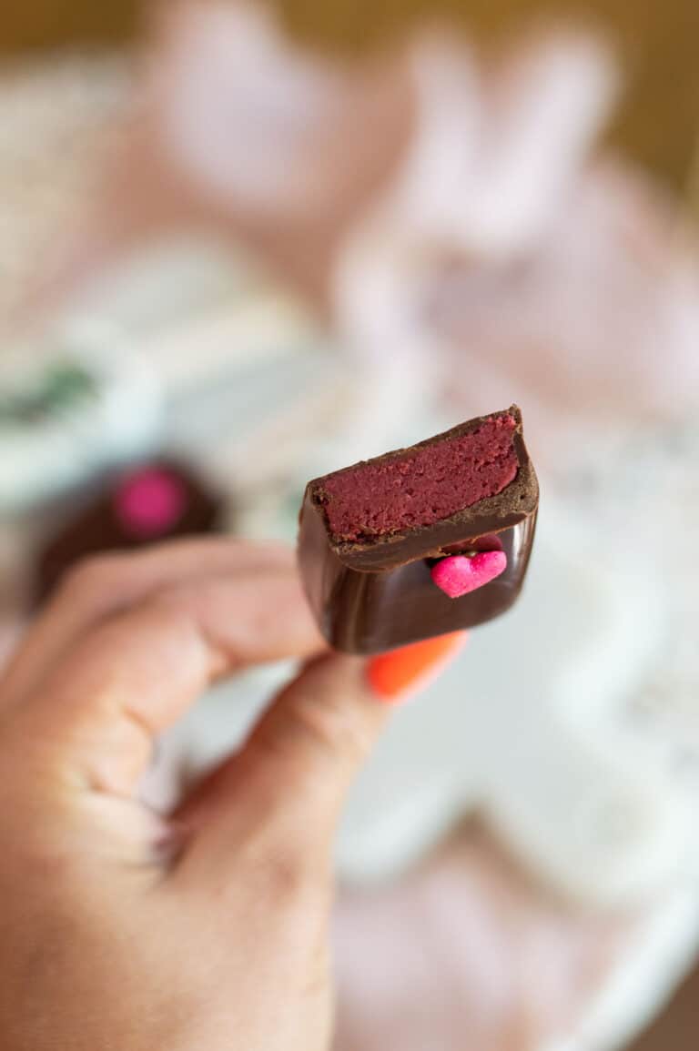 Cakesicles (Easy Cake Popsicles!) - This Vivacious Life