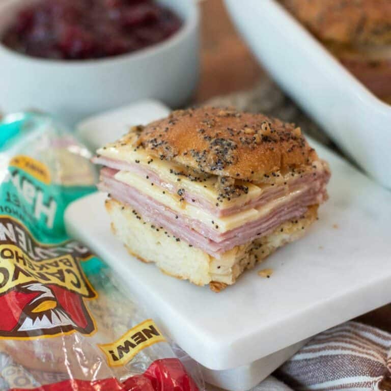 Easy Hawaiian Roll Sliders - This Vivacious Life