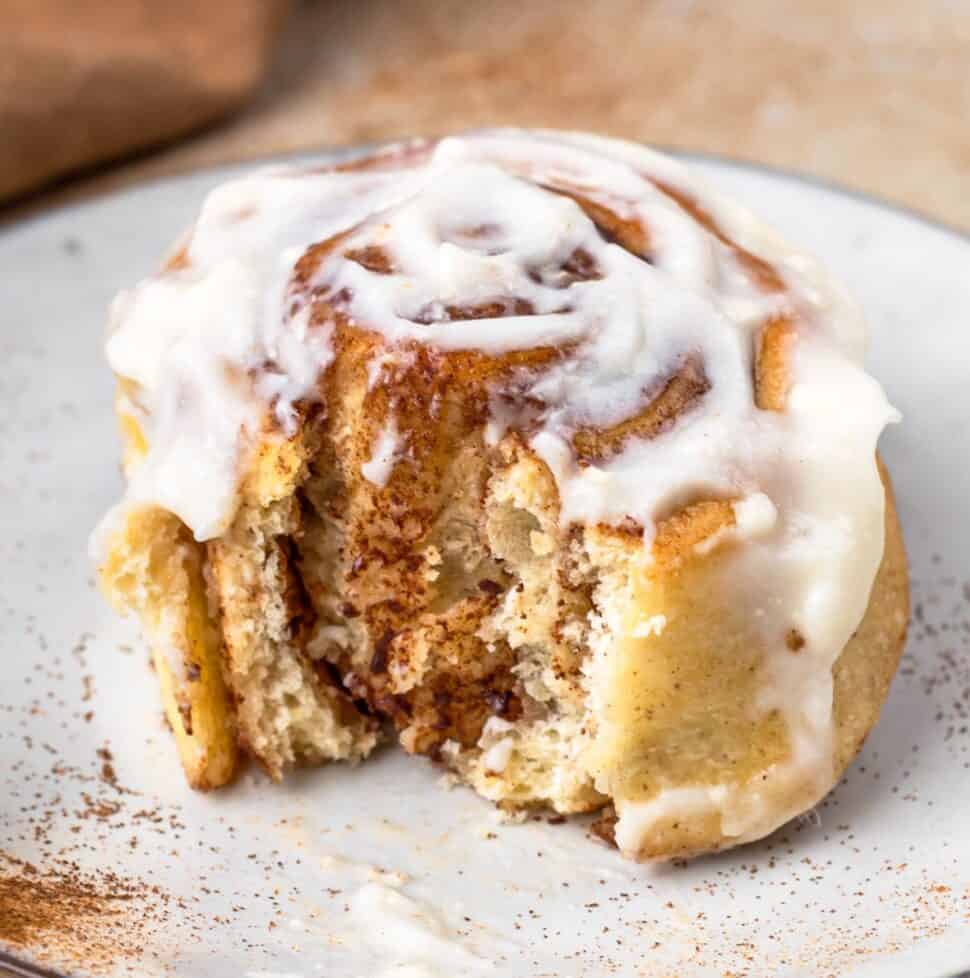 Easy Hawaiian Roll Sliders - This Vivacious Life