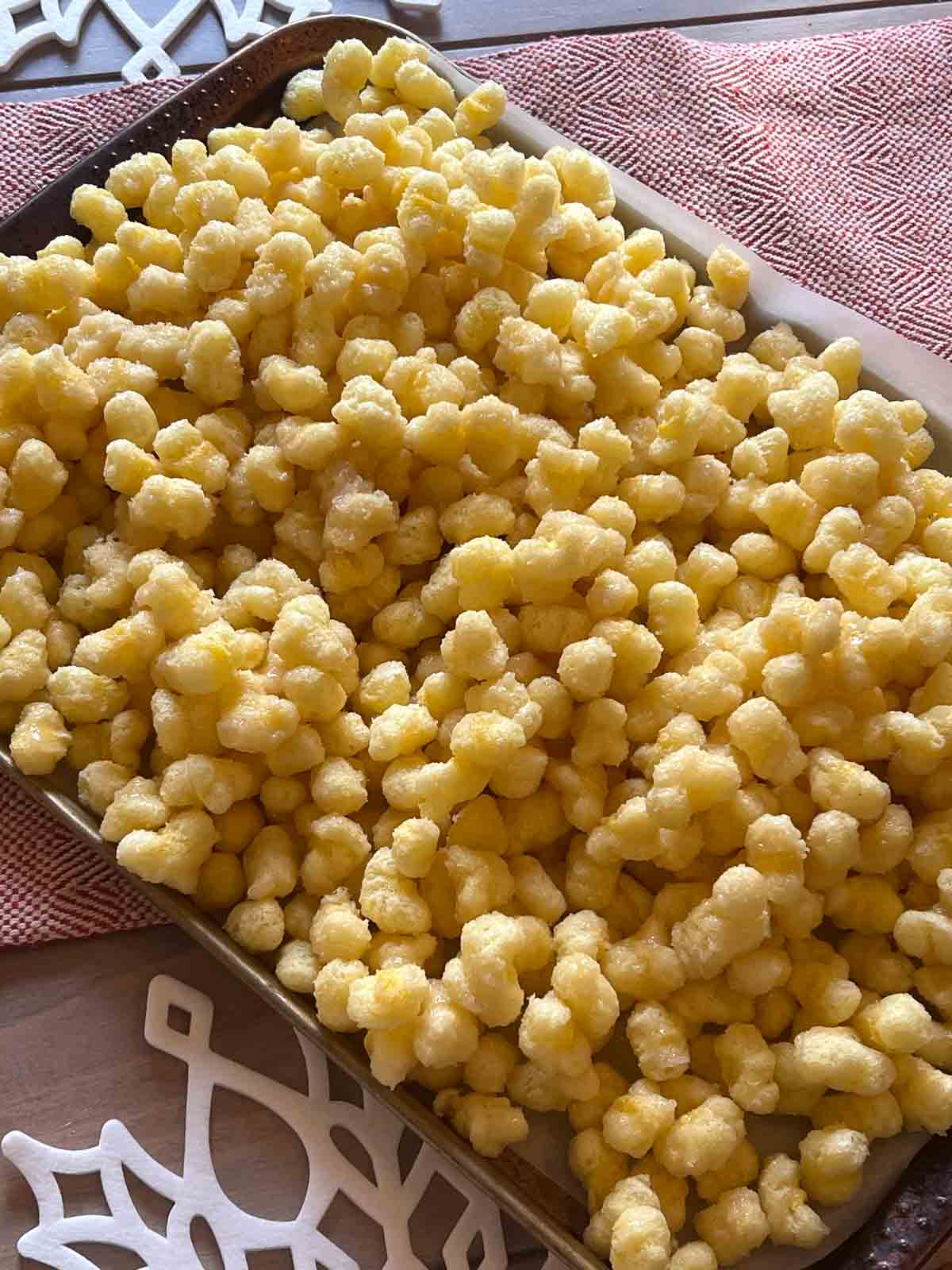25-Minute Sugared Corn Pops Recipe